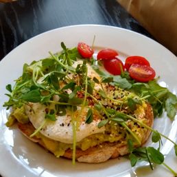 KINGSLAND KITCHEN - 923 Photos & 772 Reviews - 301 SW Pine St, Portland ...