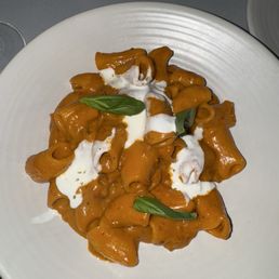 BAR MUTZ - Updated December 2025 - 331 Photos & 84 Reviews - 90 Center ...