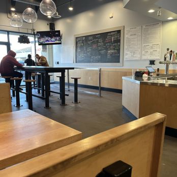 MONSOON BURGER - Updated October 2024 - 728 Photos & 748 Reviews - 4740 ...