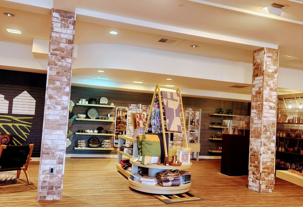 GREENFIELD VILLAGE GIFT SHOP - Updated May 2025 - 70 Photos - 20900 ...