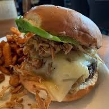 BIN 4 BURGER LOUNGE - Updated December 2025 - 240 Photos & 68 Reviews ...