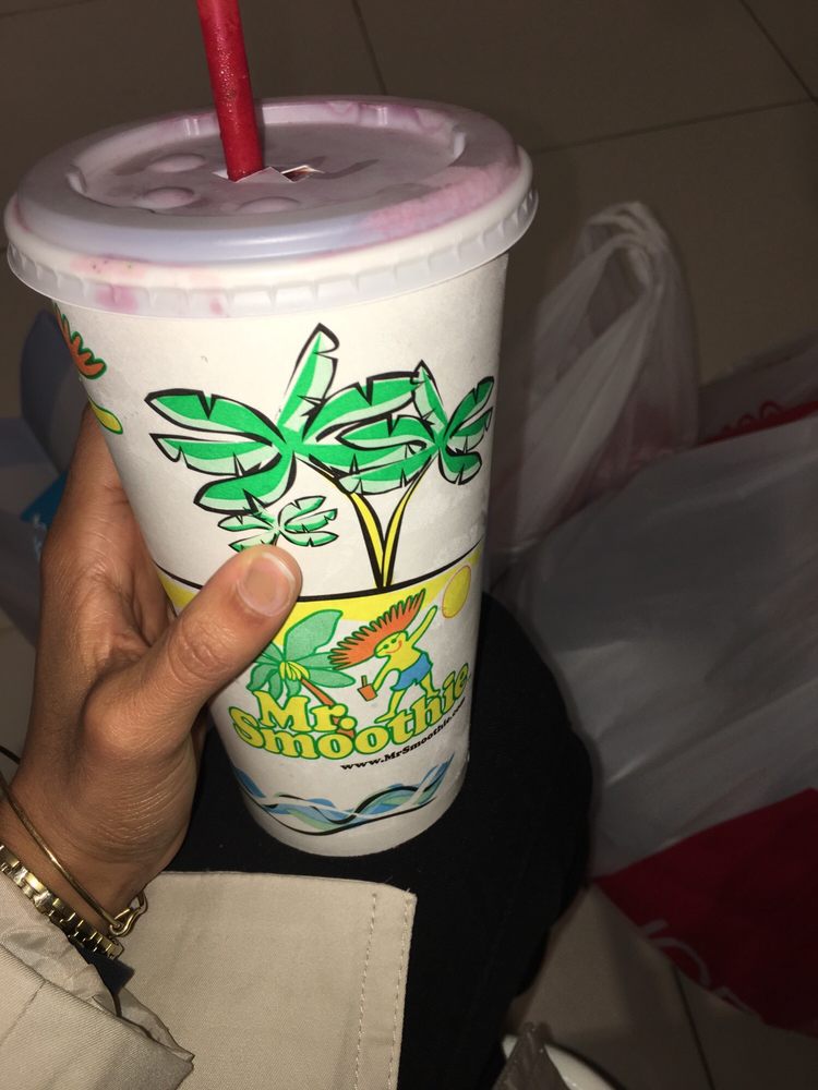 MR SMOOTHIE - Updated October 2025 - 10 Reviews - 1000 Palisades Center ...