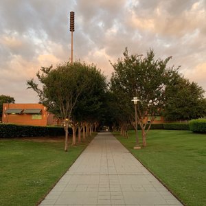 CARROLLTON PUBLIC LIBRARY AT JOSEY RANCH LAKE - Updated October 2025 ...