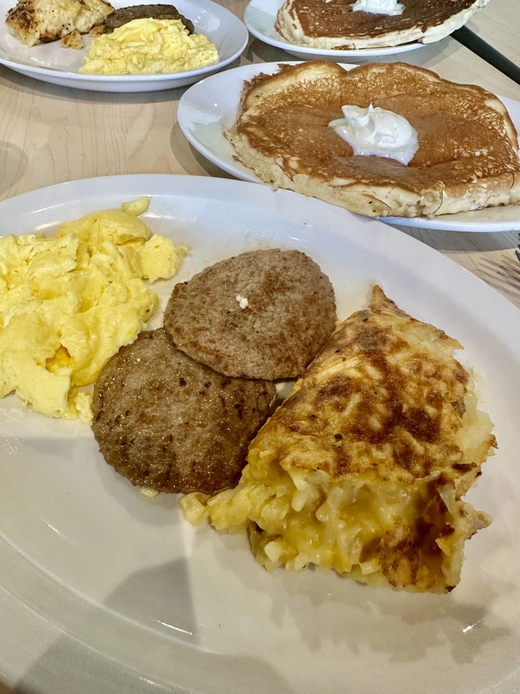 THE TOASTED YOLK CAFE - Updated September 2025 - 81 Photos & 37 Reviews ...
