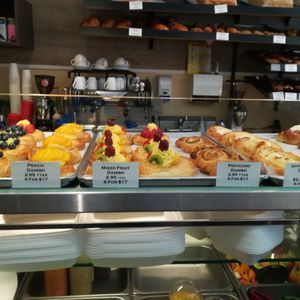 BREAD & ROSES BAKERY CAFE - 64 Photos & 52 Reviews - Bakeries - 2232 ...