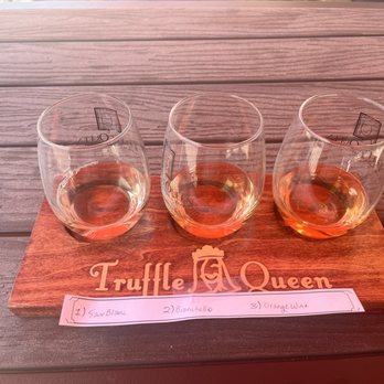 TRUFFLE QUEEN - Updated October 2025 - 198 Photos & 269 Reviews - 1524 ...