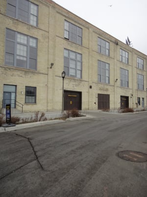 BLUE RIBBON LOFTS - 10 Reviews - 901 W Winnebago St, Milwaukee ...