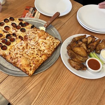 OLD DOMINION PIZZA - Updated November 2025 - 38 Photos & 62 Reviews ...