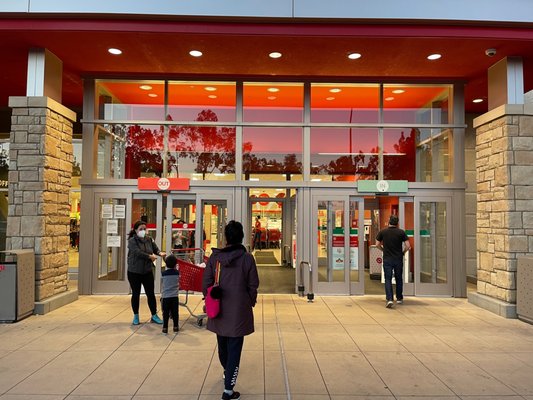 TARGET - Updated February 2025 - 396 Photos & 151 Reviews - 280 E Via ...