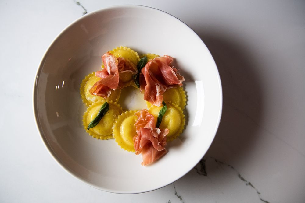 COTTO BELLTOWN - 26 Photos - 2318 2nd Ave, Seattle, Washington ...