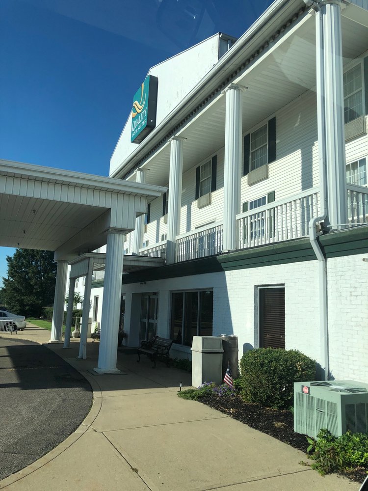QUALITY INN & SUITES BELLVILLE - MANSFIELD - Updated November 2024 - 19 ...