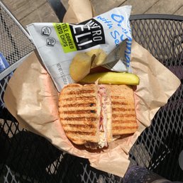 WALLACE STATION DELI AND BAKERY - Updated July 2025 - 517 Photos & 437 ...