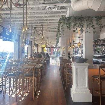 THE HAMPTON SOCIAL - DENVER - Updated November 2024 - 144 Photos & 53 ...