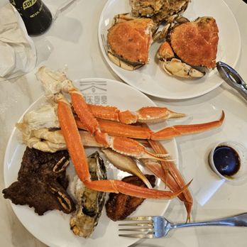 SEA & SKY FEAST BUFFET - Updated November 2024 - 297 Photos & 52 ...