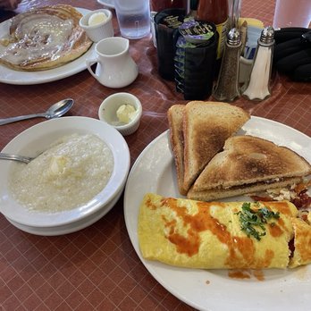 SWEET MAPLE CAFE - Updated April 2025 - 602 Photos & 974 Reviews - 1339 ...