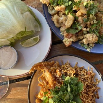 VILLAGE TAPHOUSE - Updated November 2024 - 191 Photos & 132 Reviews ...