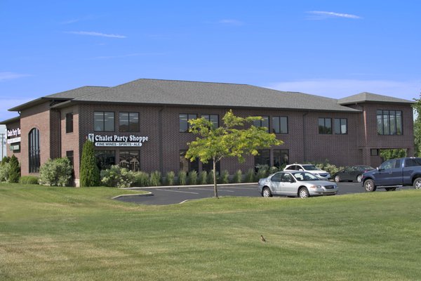 BELMONT BEVERAGE - CHALET PARTY SHOPPE - Updated December 2025 - 667 ...