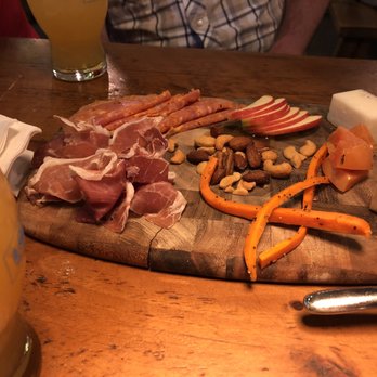 LONGTABLE BEER CAFE - Updated February 2025 - 196 Photos & 142 Reviews ...