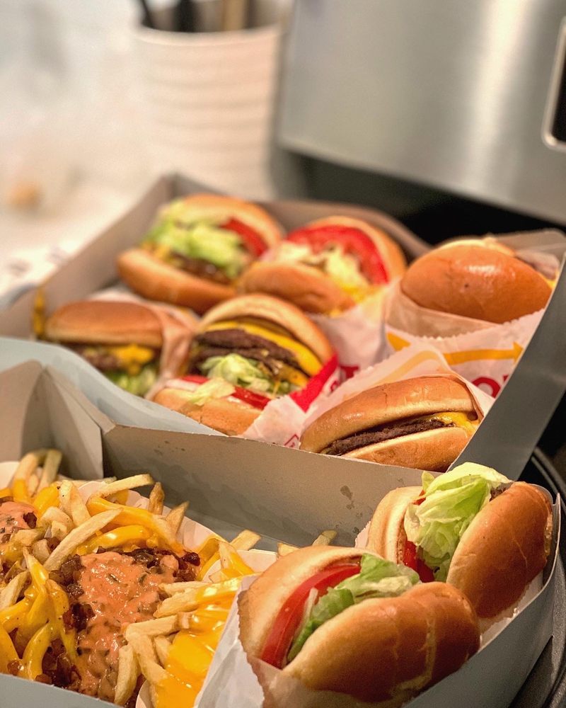 IN-N-OUT BURGER - Updated June 2024 - 222 Photos & 249 Reviews - 832 W ...