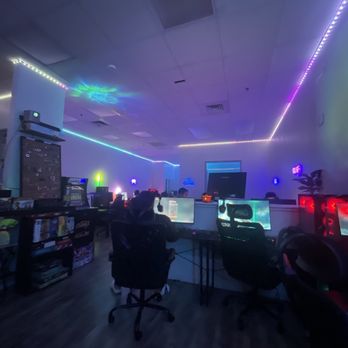 THE HOTSPOT GAMING CAFE - Updated October 2025 - 28 Photos & 13 Reviews ...