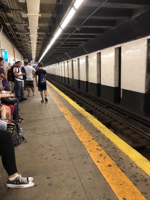 MTA - 4TH AVENUE - 9TH ST SUBWAY STATION - 12 Photos - Fourth Avenue ...