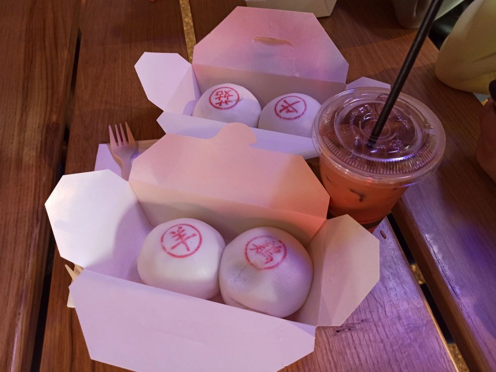 BUN HOUSE CAMDEN - Regent's Canal Towpath, London, United Kingdom - Yelp