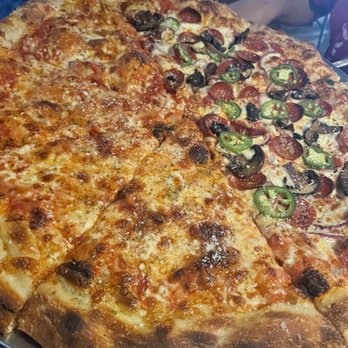 NOBLE PIE - Updated April 2025 - 12 Photos & 19 Reviews - 720 11 Ave SW ...