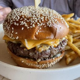 MAJOR TOM - Updated November 2025 - 204 Photos & 79 Reviews - 700 2 ...