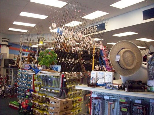 BOATER’S WORLD MARINE CENTER - 663 W Channel Islands Blvd, Port Hueneme ...