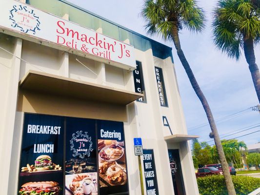 SMACKIN J’S DELI & GRILL - Updated October 2025 - 95 Photos & 76 ...