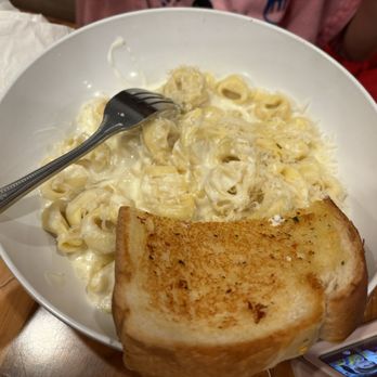 PRESTO PASTA - Updated December 2025 - 231 Photos & 376 Reviews - 1701 ...