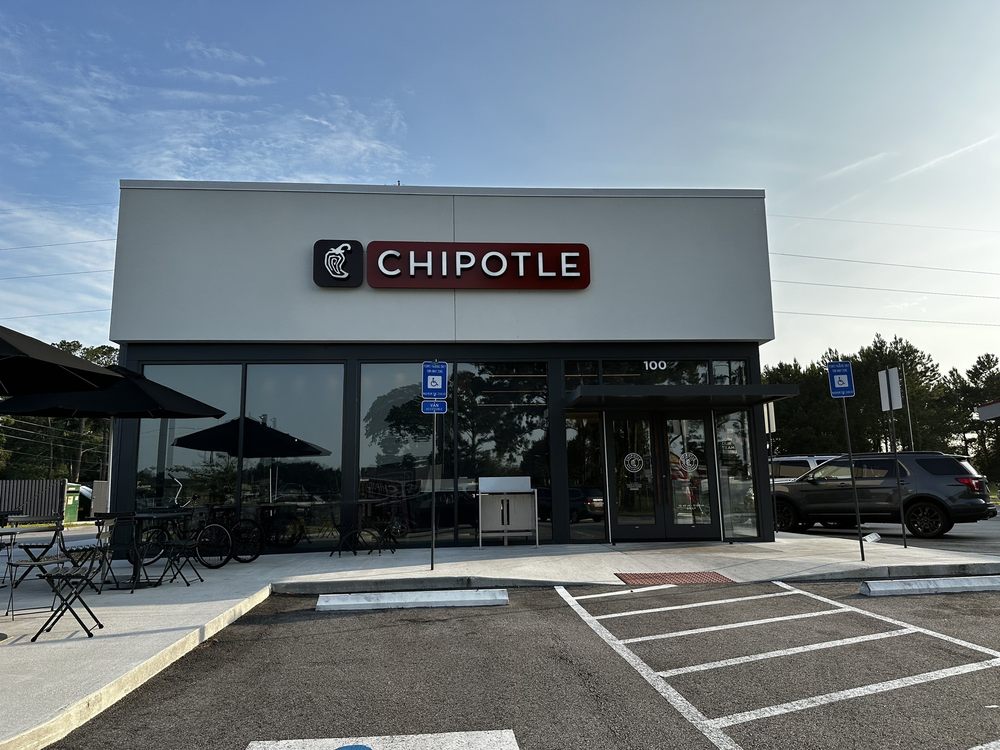 CHIPOTLE MEXICAN GRILL - Updated October 2024 - 24 Reviews - 100 Shupe ...
