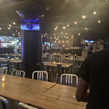 LOB TORONTO - Updated January 2026 - 43 Photos & 36 Reviews - 100 ...