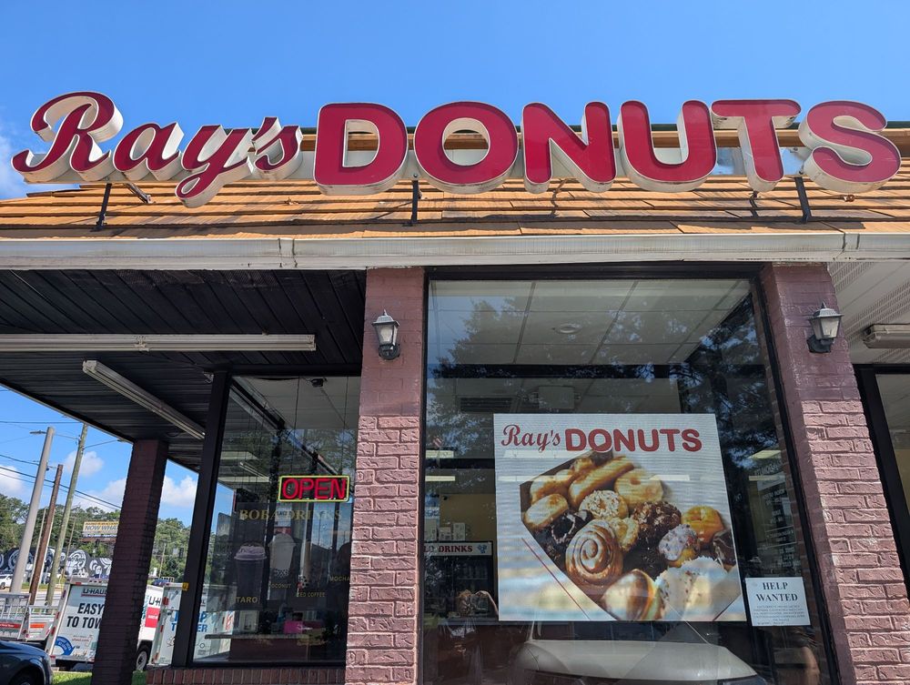 RAY’S DONUTS - Updated May 2026 - 106 Photos & 103 Reviews - 7332 Tara ...