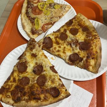 GERACI’S SLICE SHOP - Updated August 2025 - 192 Photos & 82 Reviews - 603 Prospect Ave E ...