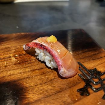 ROBIN - Updated May 2024 - 4537 Photos & 578 Reviews - 620 Gough St ...