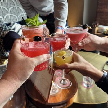 KAROO CAFE - Updated October 2025 - 80 Photos & 30 Reviews - 1921 1st ...