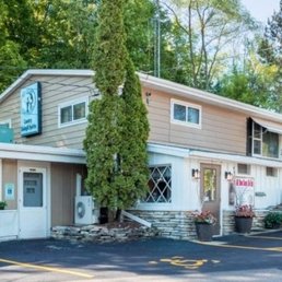 SILVER LAKE COUNTRY INN - Updated July 2025 - 40 Photos & 90 Reviews ...