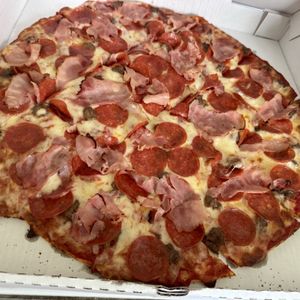 DANNYS DINER - Updated December 2025 - 422 S Main St, Middlebury ...