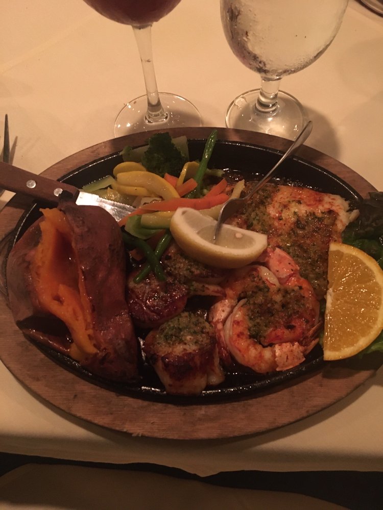 MILLBROOK CAFE - 24 Photos & 53 Reviews - 3290 Franklin Ave, Millbrook ...