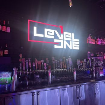 LEVEL 1 ARCADE BAR - Updated June 2025 - 86 Photos & 57 Reviews - 48 W ...