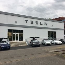 TESLA - PORTLAND - 26 Photos & 43 Reviews - 4330 SW Macadam Ave ...