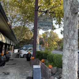 FREEPORT BAR & GRILL - Updated October 2025 - 479 Photos & 494 Reviews ...