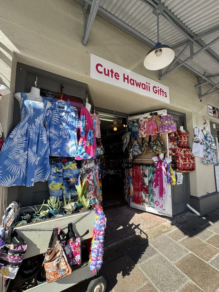 CUTE HAWAII GIFTS - Updated January 2025 - 1120 Maunakea St, Honolulu ...