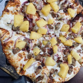 ENGINE 8 URBAN WINERY - Updated July 2025 - 440 Photos & 210 Reviews ...