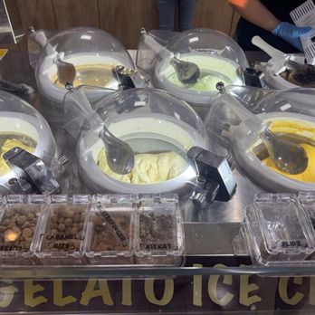 GOLDEN ROASTERY - Updated November 2025 - 283 Photos & 90 Reviews ...