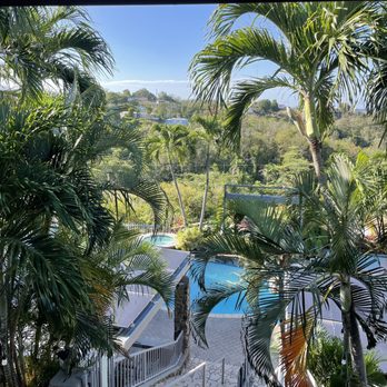 THE LAZY PARROT INN - Updated October 2025 - 101 Photos & 41 Reviews ...