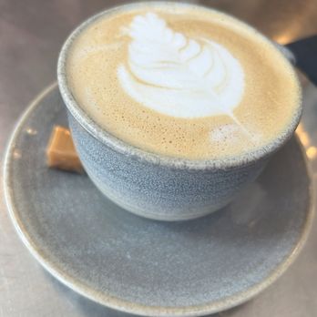 THE ROYAL - Updated March 2025 - 667 Photos & 404 Reviews - 501 Florida ...