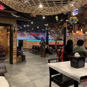 PIER 88 BOILING SEAFOOD & BAR - 163 Photos & 82 Reviews - 1437 Sam's Dr ...