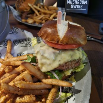 FORD’S GARAGE FLORENCE - Updated December 2024 - 385 Photos & 227 ...